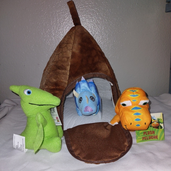 Pbs Kids | Toys | Play Set Dinosaurs With Volcano Imagination Play Toy ...